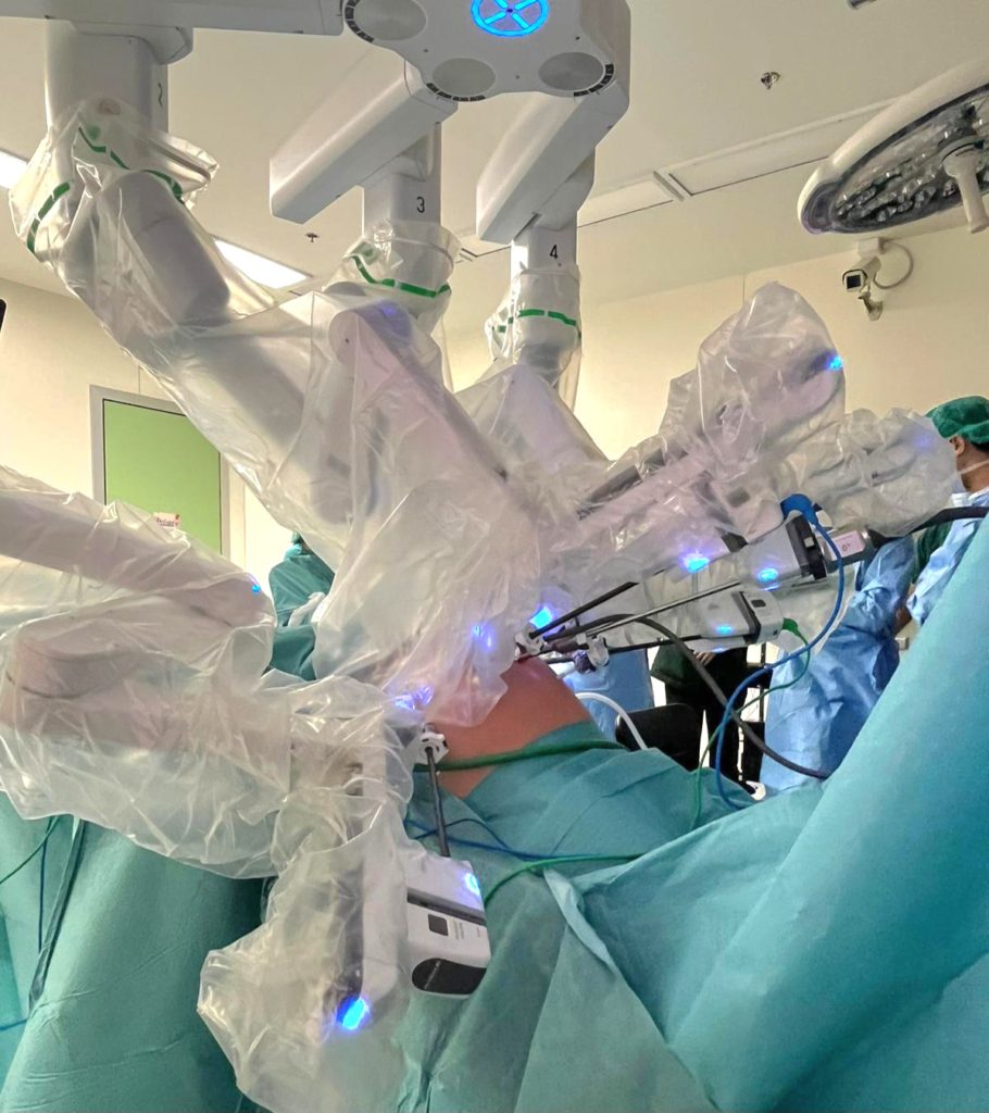 Robotic Prostatectomy | Chin Chong Min Urology & Robotic Surgery Centre